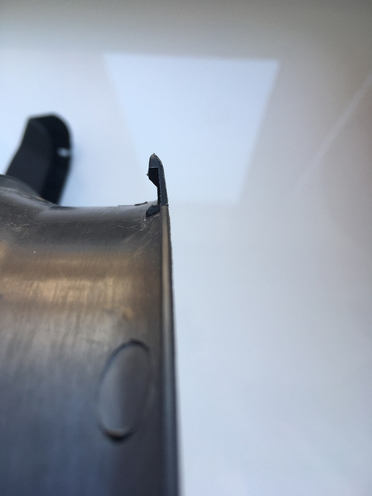 Ремонт накладок на петли крышки багажника — Toyota Camry (XV30), 2,4 л ...