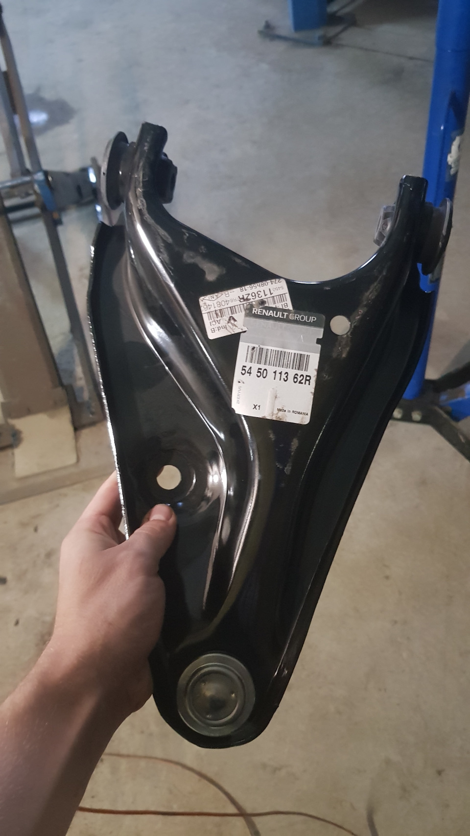 545011362R Рычаг пер подв лев в сб RENAULT | Запчасти на DRIVE2