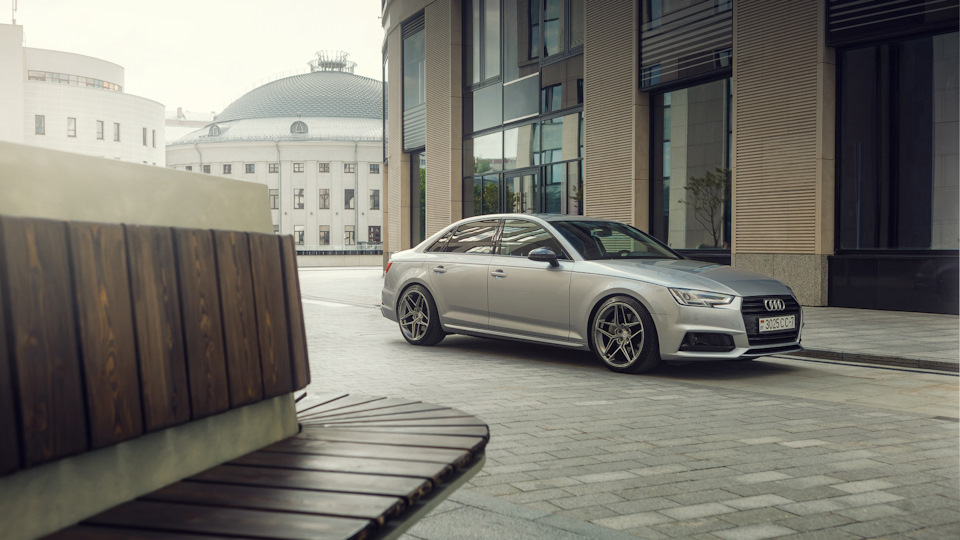 Бортжурнал Audi A4 Floret Silver