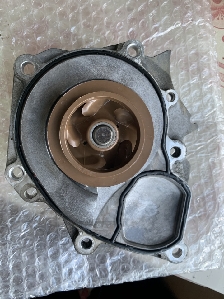 06L121012A Насос водяной / AUDI, SKODA, VW 1.8/2.0TFSI 13~ VAG ...