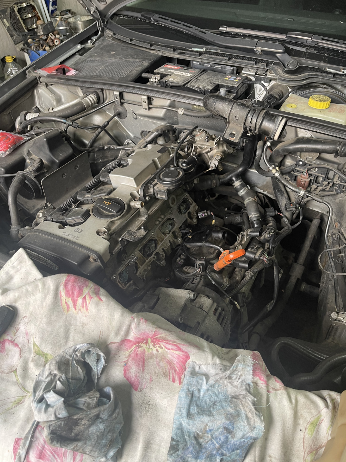 Чистка впуска, форсунок — Audi A4 (B7), 2 л, 2006 года | плановое ТО ...