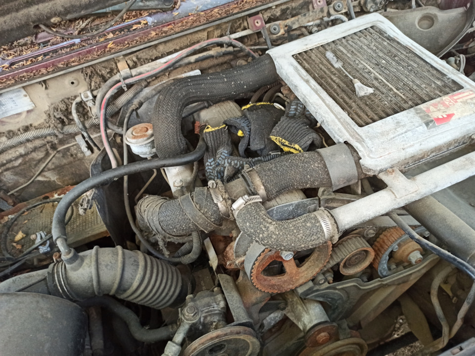 4D56t насос системы охлаждения/помпа — Mitsubishi Pajero (2G), 2,5 л ...