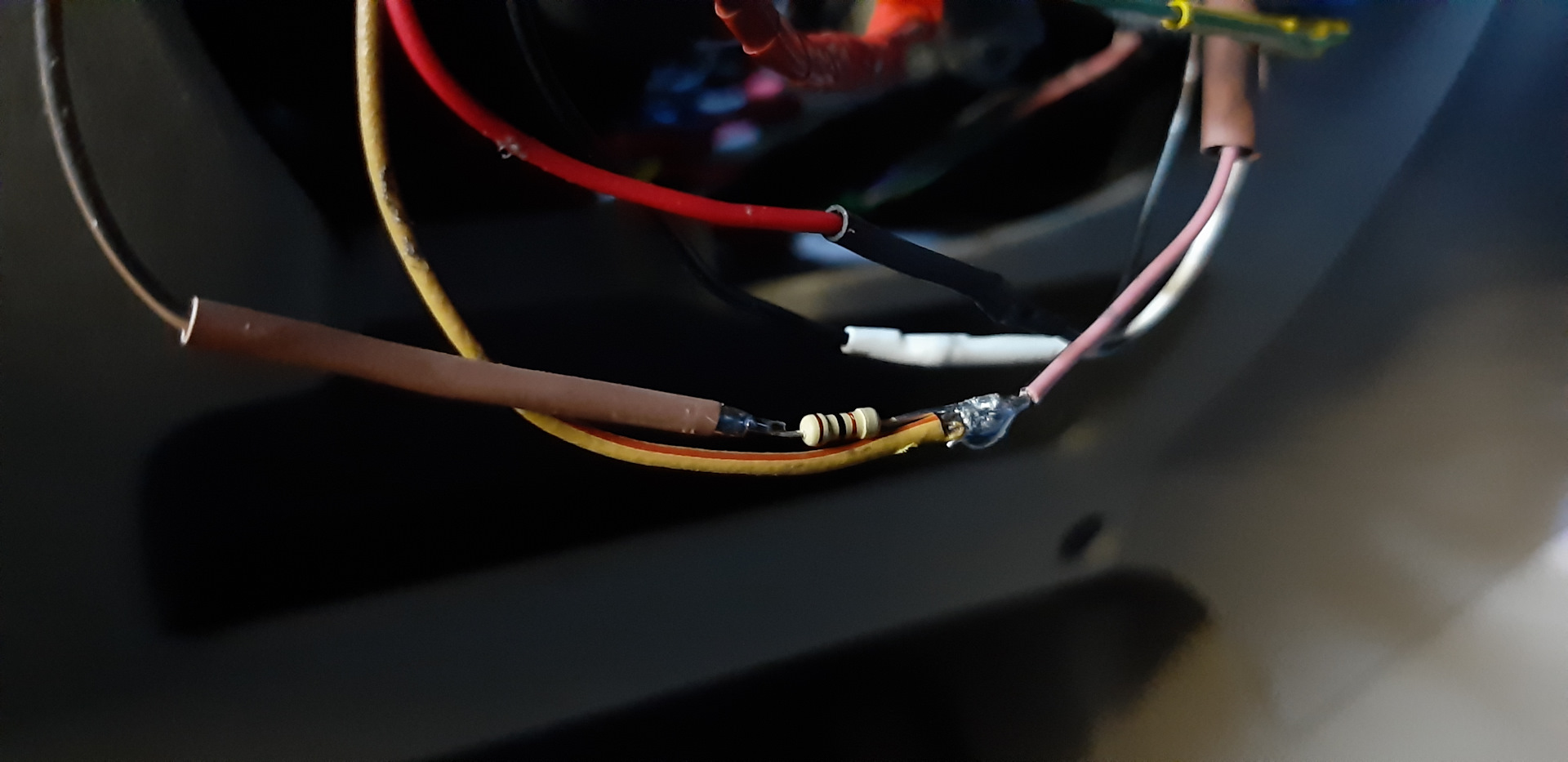 Подключение кнопок руля отTOYOTA RAV4 IV поколения с заменой ГУ ...