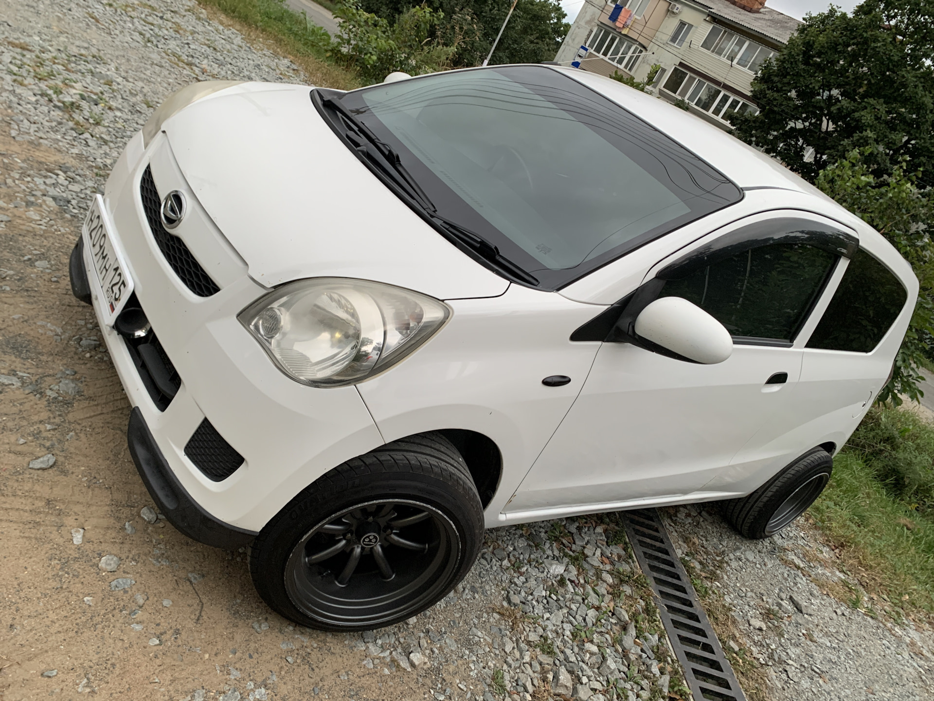 Закос под black edition — Daihatsu Mira (L275/L285), 0,7 л, 2011 года | тюнинг | DRIVE2