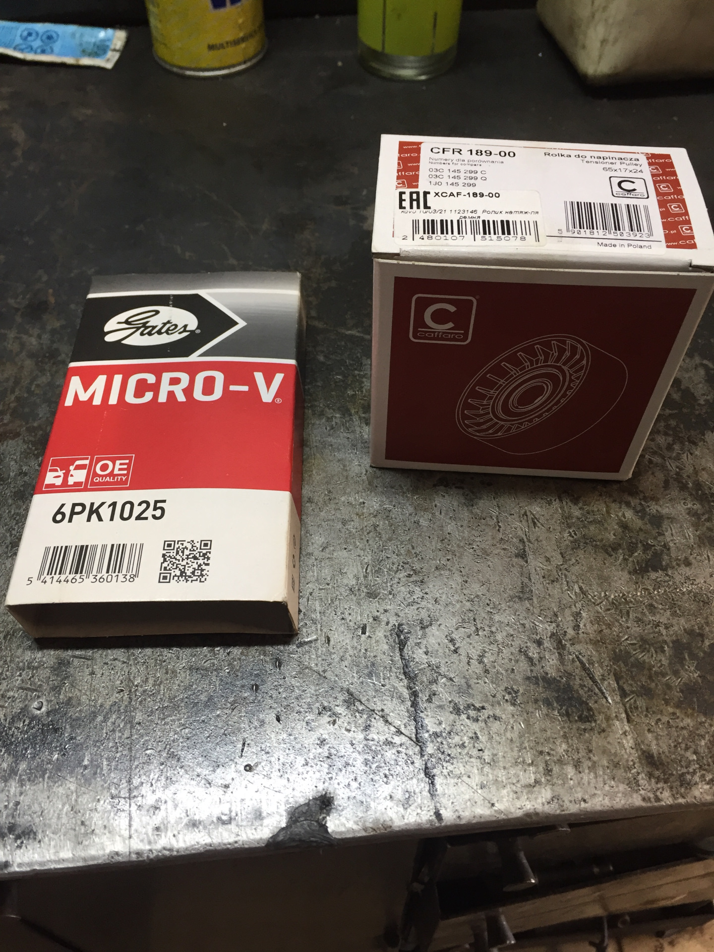 Поменял ремень и ролик натяжителя — Volkswagen Tiguan (2G), 2 л, 2018 ...