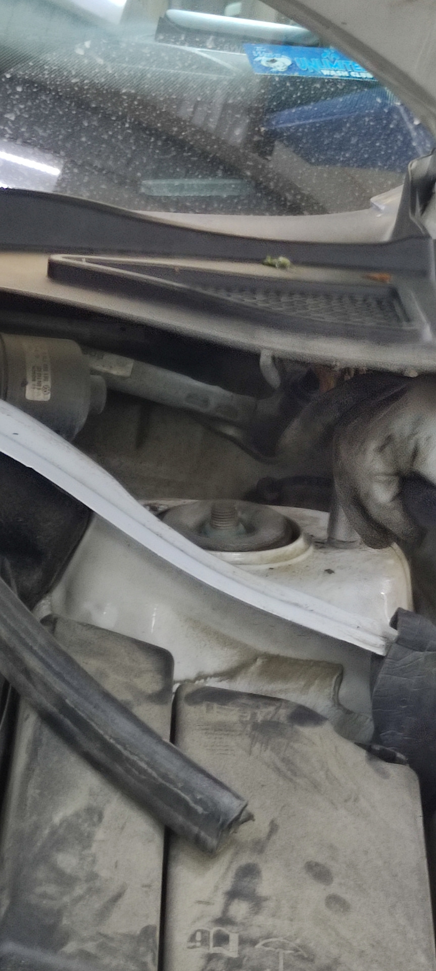 Стук, хруст в подвеске. — Volkswagen Passat (US) (1G), 1,8 л, 2016 года ...