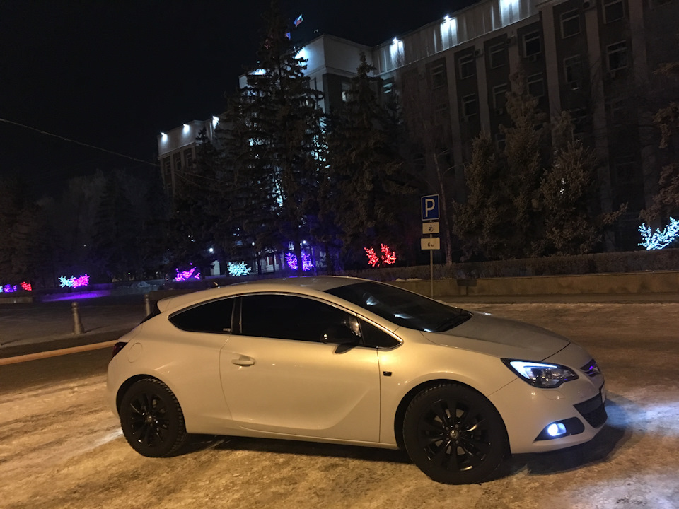 Первая иномарка. Opel Astra J GTC. — Opel Astra J GTC, 1,4 л, 2012 года ...