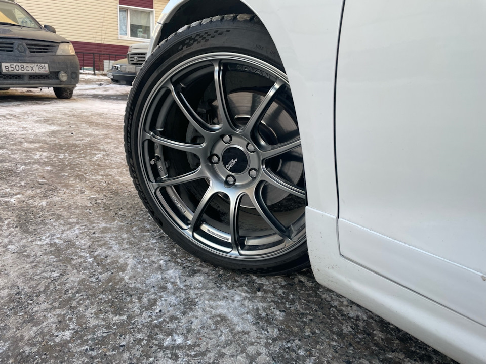 Advan Rs 2 — Volkswagen Scirocco (3G), 2 л, 2013 года | колёсные диски ...