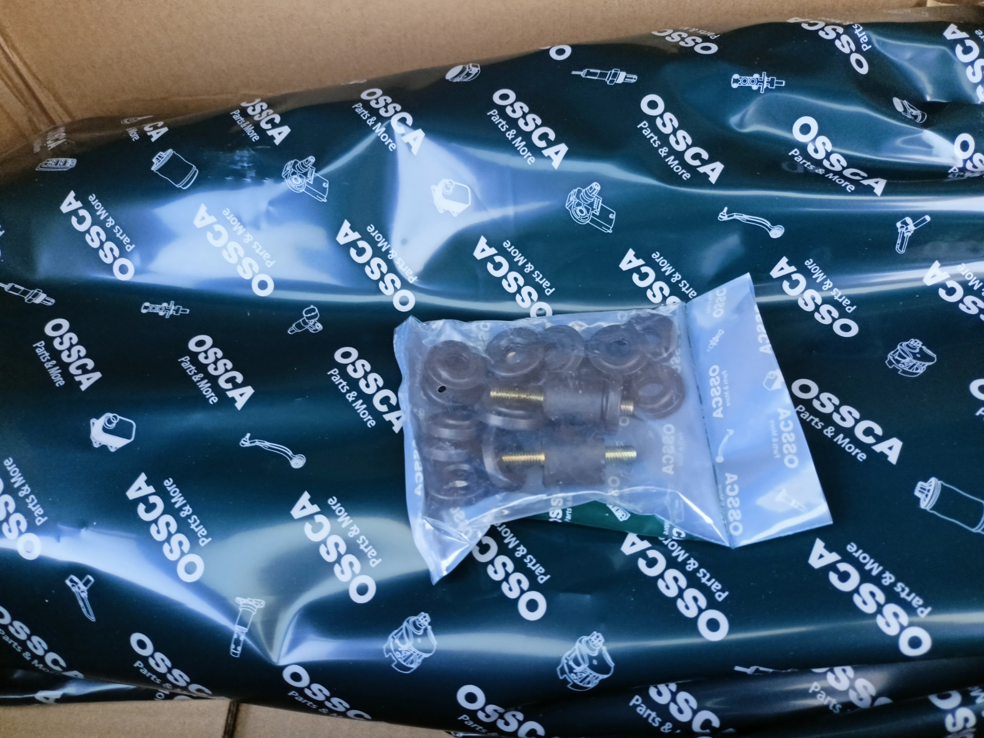 Замена клапанной крышки. — BMW X5 (E53), 3 л, 2003 года | поломка | DRIVE2