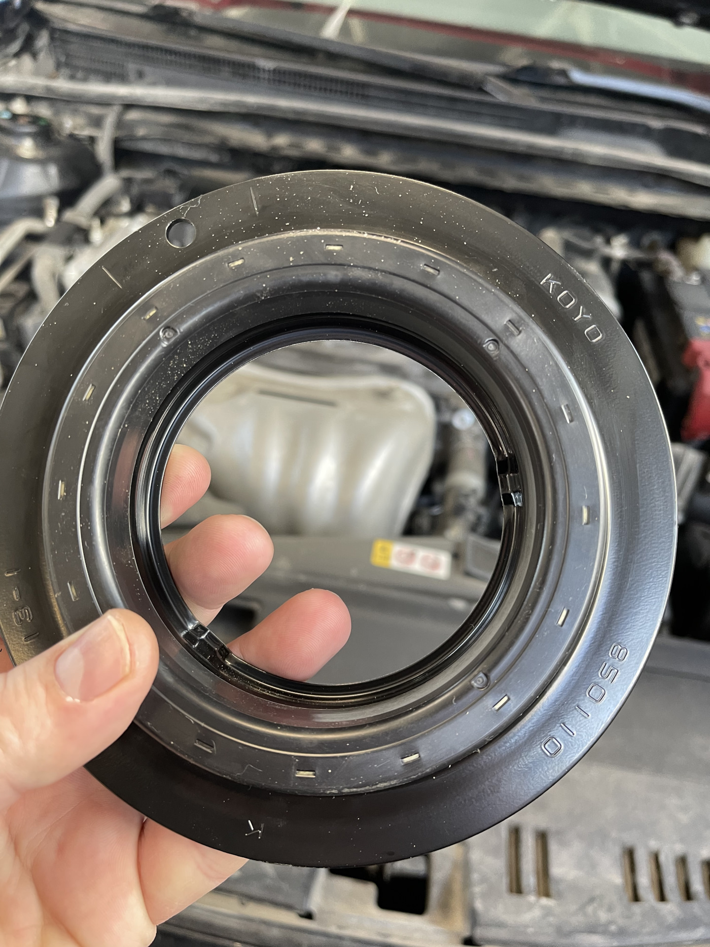 Замена опорного подшипника — Toyota Camry (XV70), 2,5 л, 2018 года ...