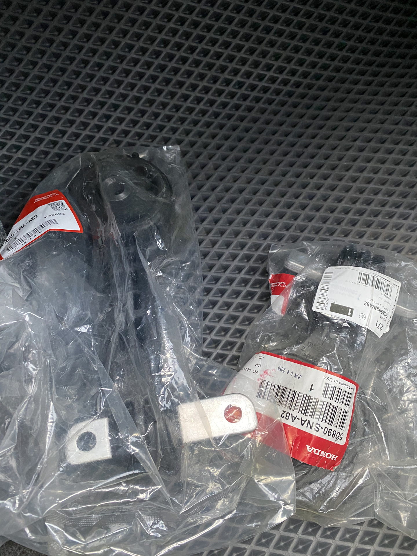 Замена реактивных тяг двигателя — Honda Civic 4D (8G), 1,8 л, 2008 года ...