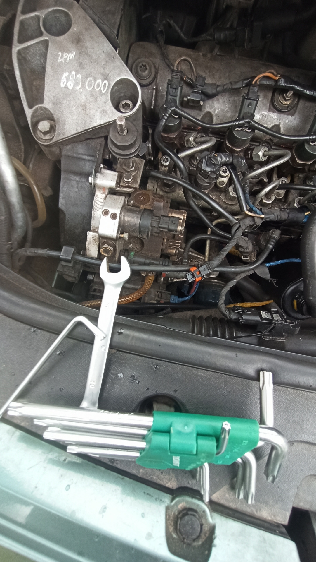 P0089, регулятор давление топлива. — Renault Grand Scenic II, 1,9 л ...