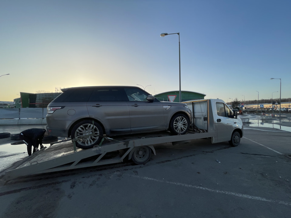 Лопнул патрубок дроссельной заслонки 😅 — Land Rover Range Rover Sport ...