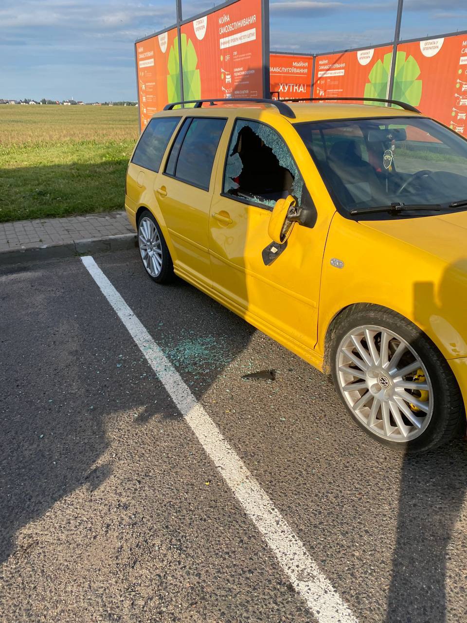 Боль выглядит вот так 🥺😢 — Volkswagen Golf Variant (Mk4), 1,9 л, 2006 года | ДТП | DRIVE2