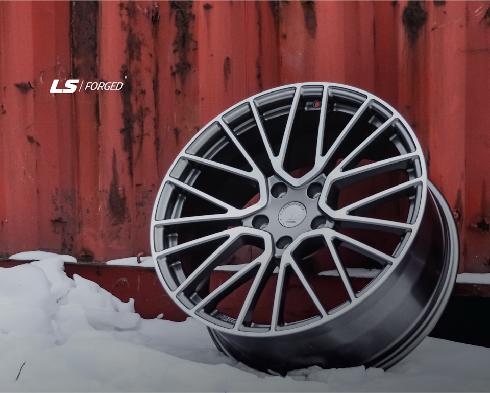 Кованые диски с OEM параметрами Porsche Cayenne — LS FG17 — Slikshop на DRIVE2