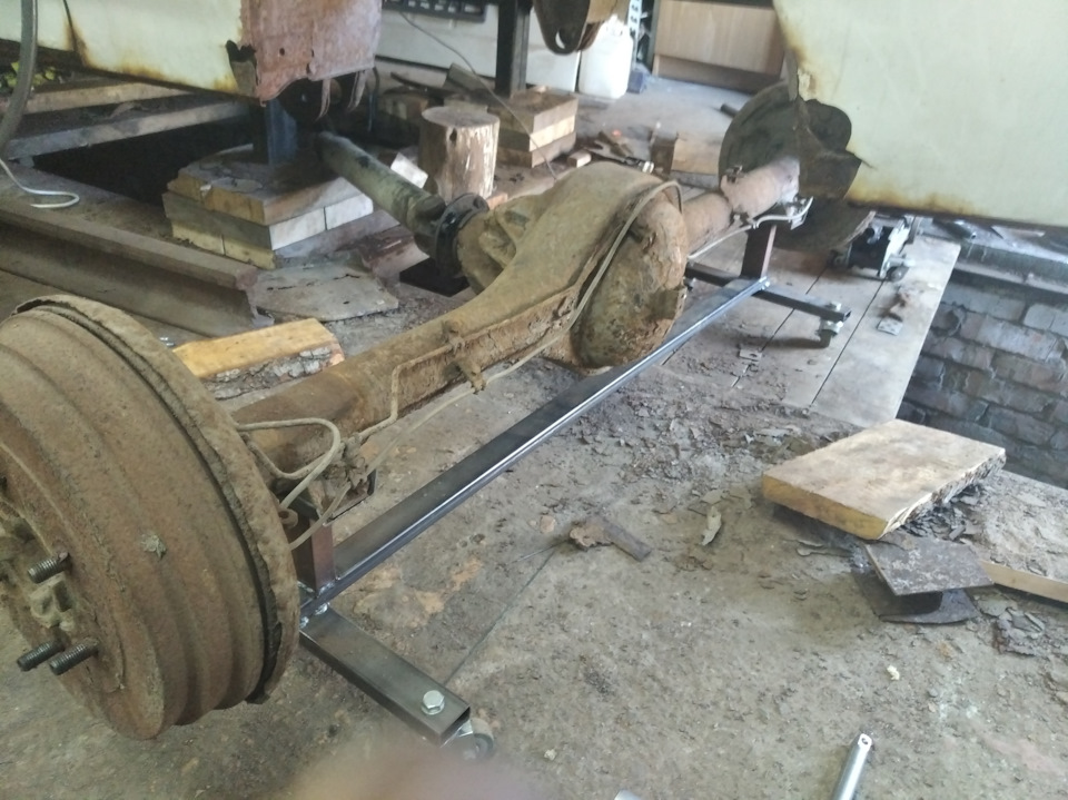 Немного о задних тормозах, покраска моста! — Mazda E2200, 2,2 л, 1995 года | плановое ТО | DRIVE2