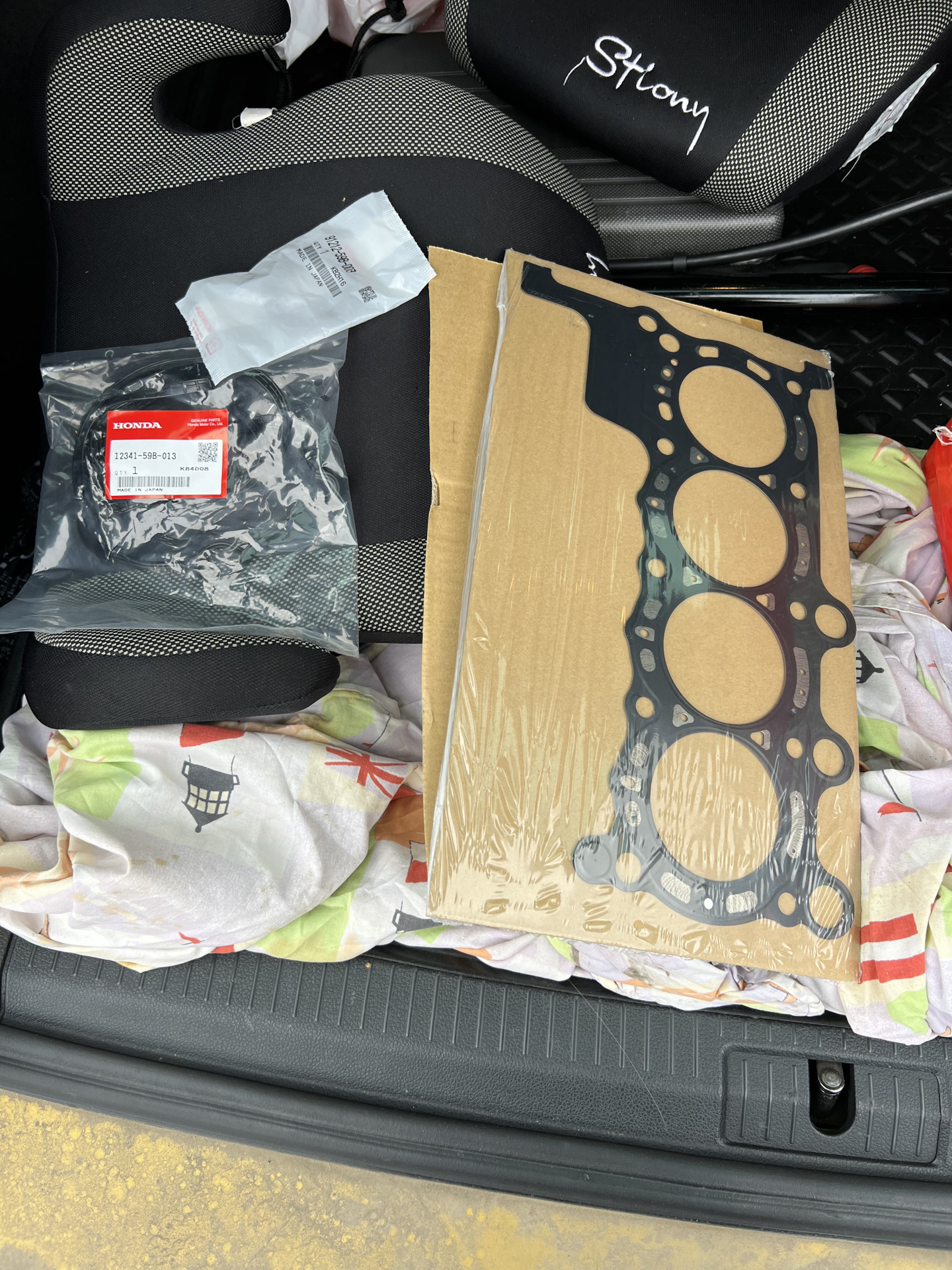 Пробило прокладку ГБЦ — Honda Stepwgn (5G), 1,5 л, 2017 года | поломка ...