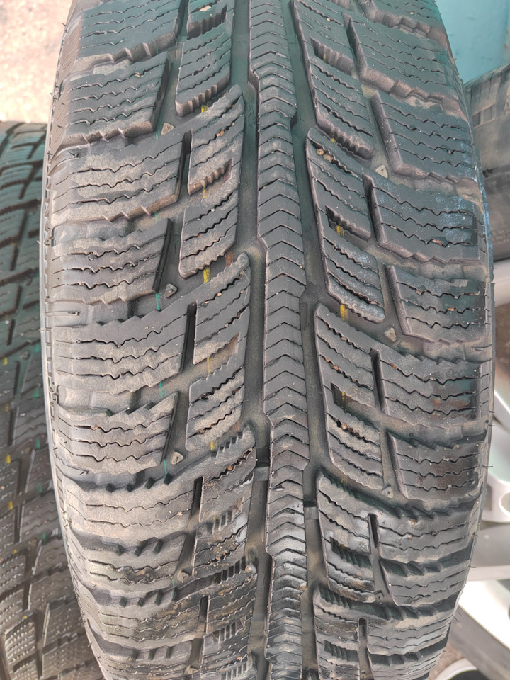 Шины зимние нешипованные BFGoodrich 215/65 R17. Б/у | 20 000 ₽ в городе ...