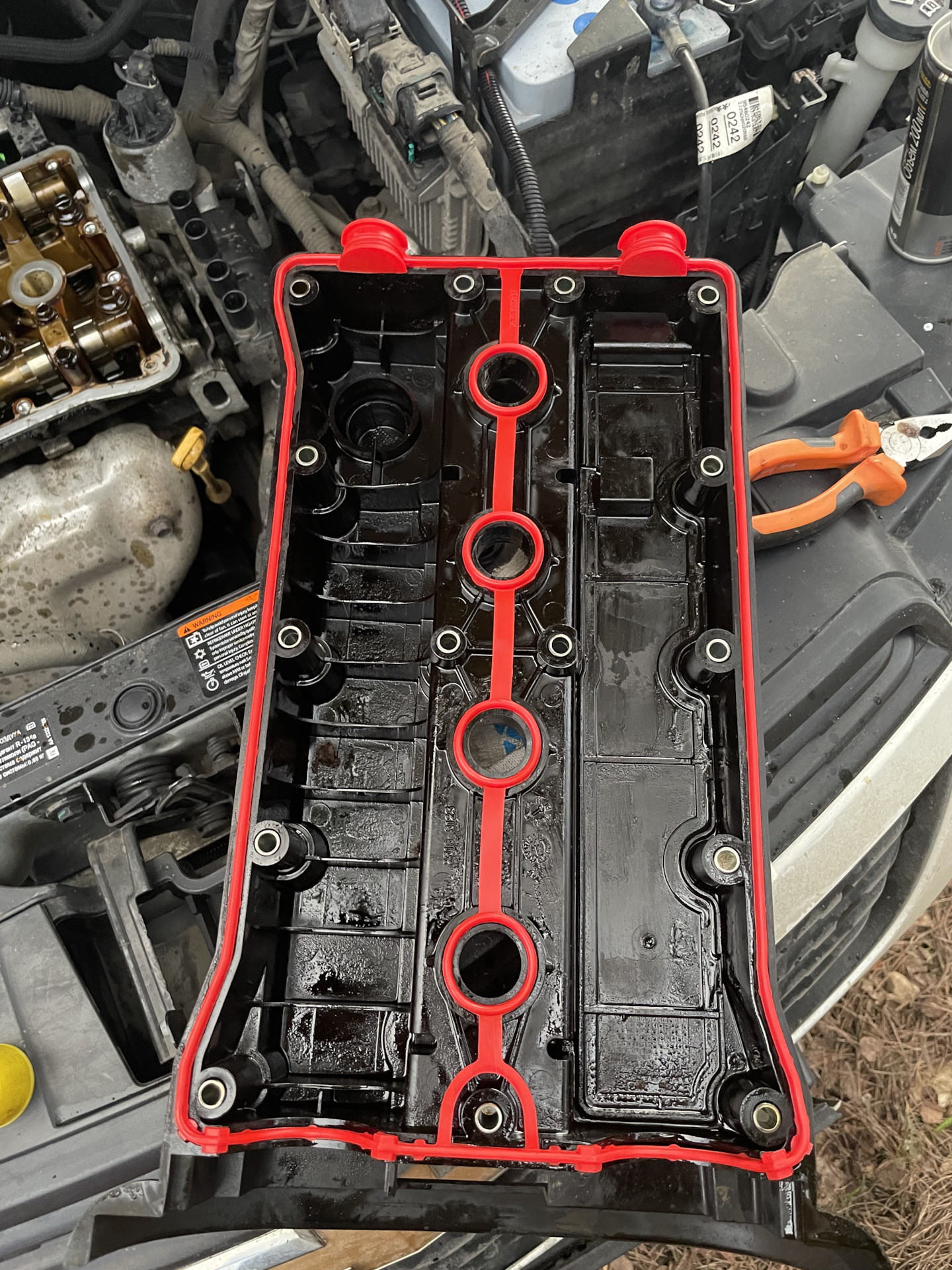 Замена прокладки клапанной крышки — Chevrolet Cruze Hatchback, 1,6 л ...