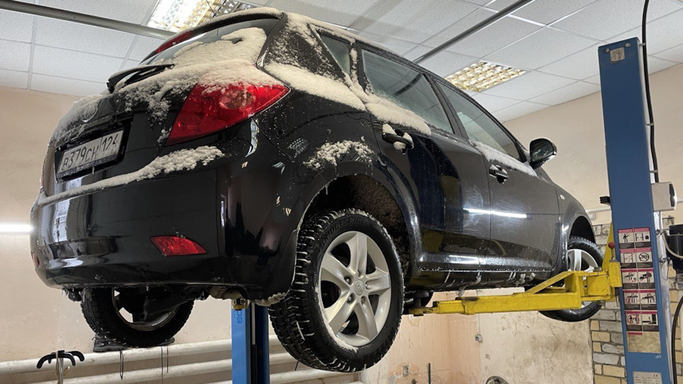 Замена дисков и колодок — KIA Ceed (1G), 1,6 л, 2009 года | расходники ...