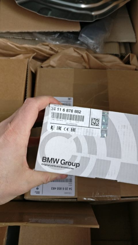 34116878882 Колодки тормозные передние к-кт 3-серия F30/F31/F80 2011 ...