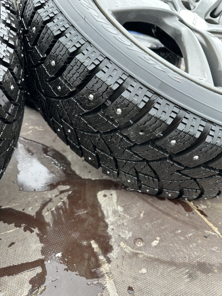Шины зимние шипованные Zeta 215/60 R17, литые диски Haval 6,5Jx17 ET37 ...