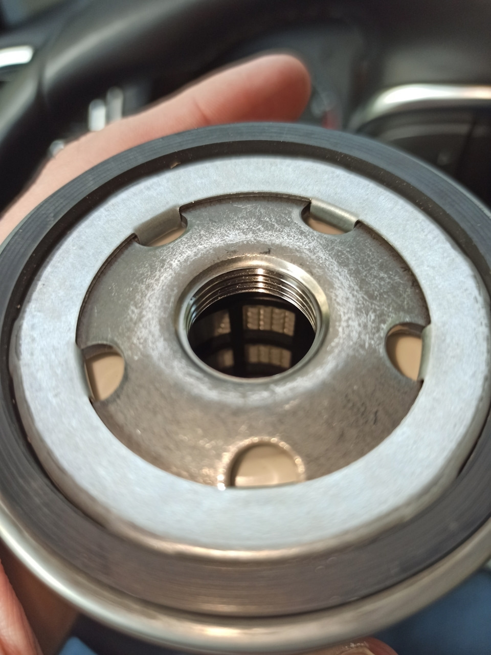 Временный. Масляный фильтр 03C115561H — Volkswagen Tiguan (1G), 1,4 л ...
