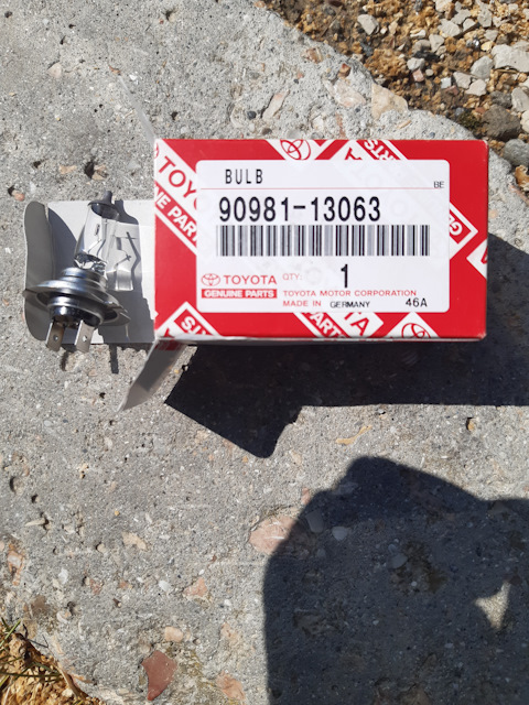 9098113063 Лампа TOYOTA LEXUS | Запчасти на DRIVE2