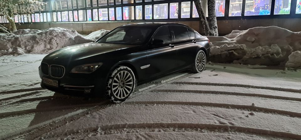 К доктору — BMW 7 series (F01/02), 3 л, 2013 года | визит на сервис | DRIVE2