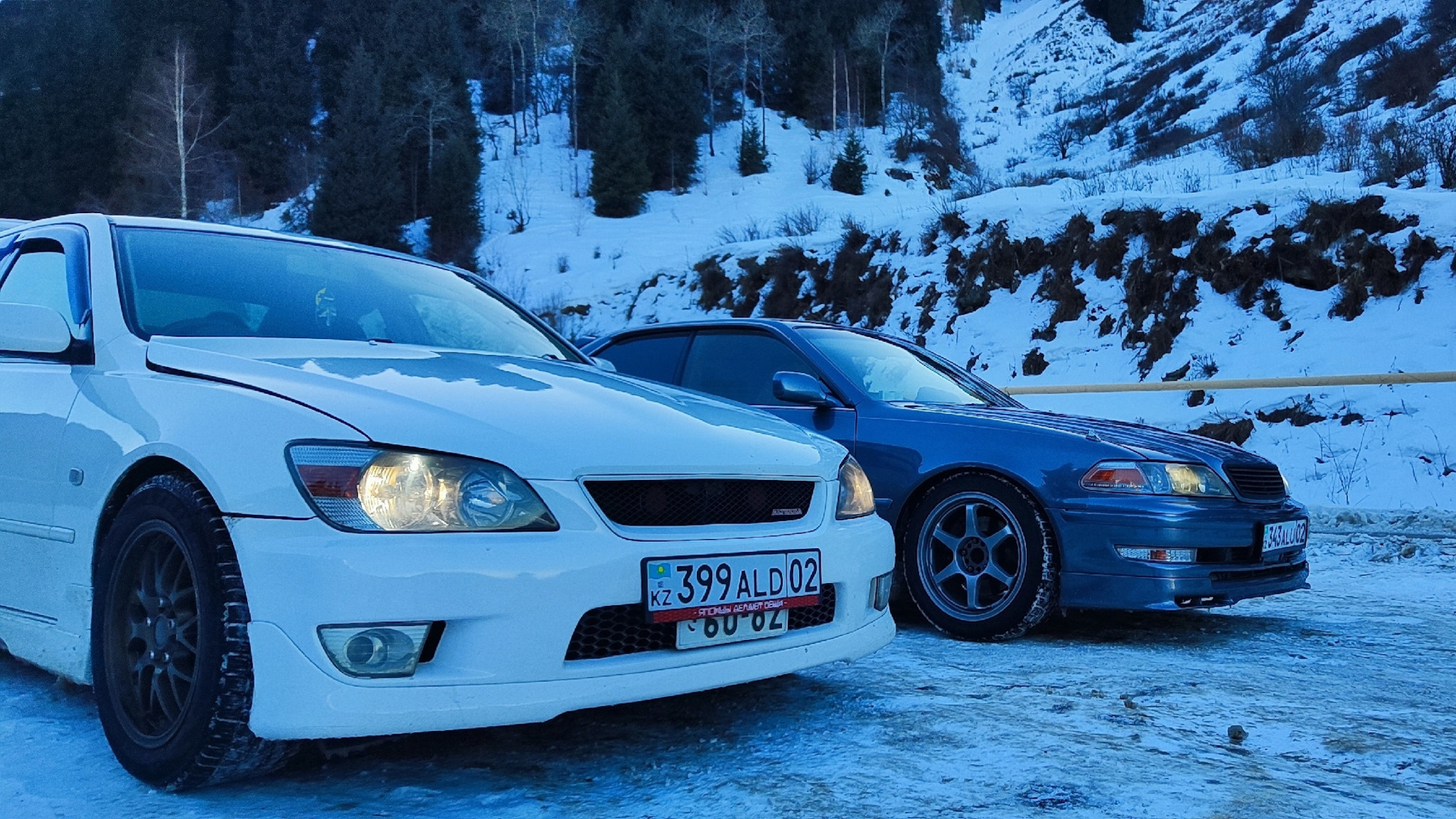 Toyota Altezza 2.0 бензиновый 1999 | TRD Style ホワイトパール на DRIVE2