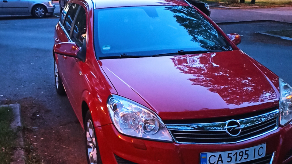 Камера заднего вида — Opel Astra H 1 8 л 2008 года наблюдение Drive2