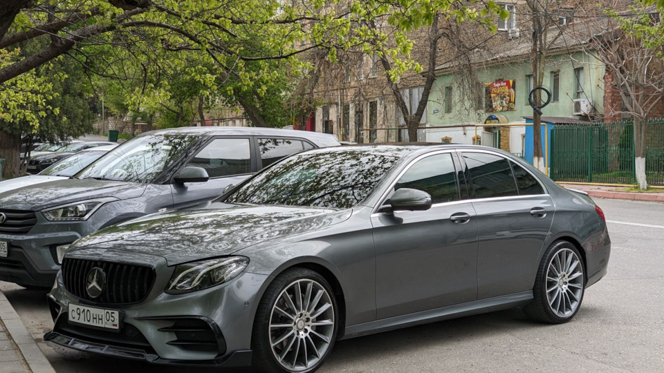 Mercedes-Benz E-Class (W213) 2.0 бензиновый 2016 | GREY на DRIVE2