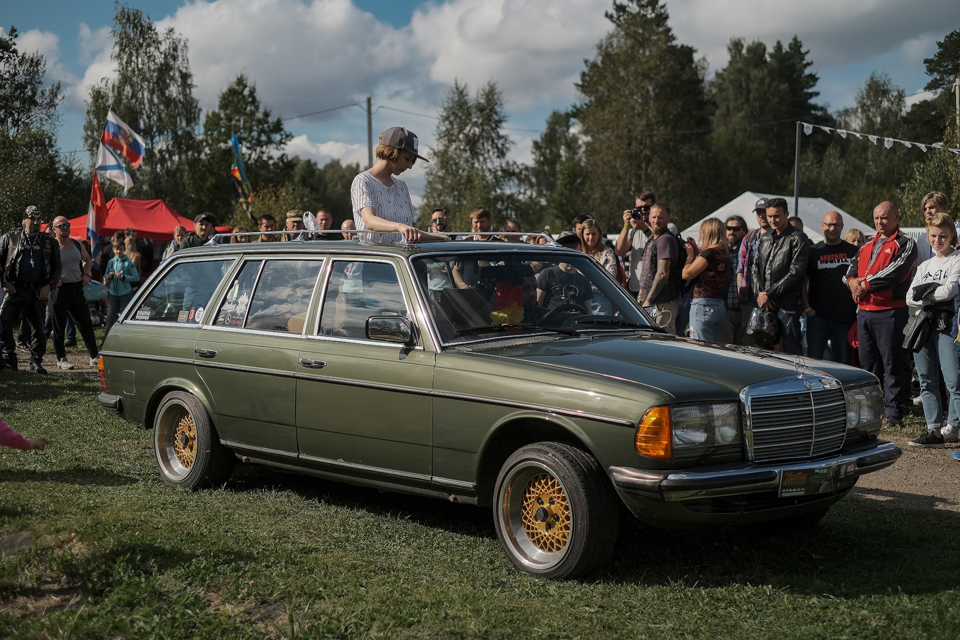 Вот так Вот. — Mercedes-Benz E-Class Estate (S123), 2,5 л, 1982 года ...