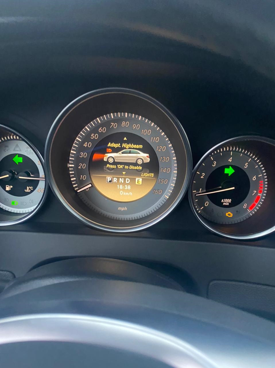 Adaptive HighBeam vs Intelligent Light System (ILS) W212 — Mercedes ...