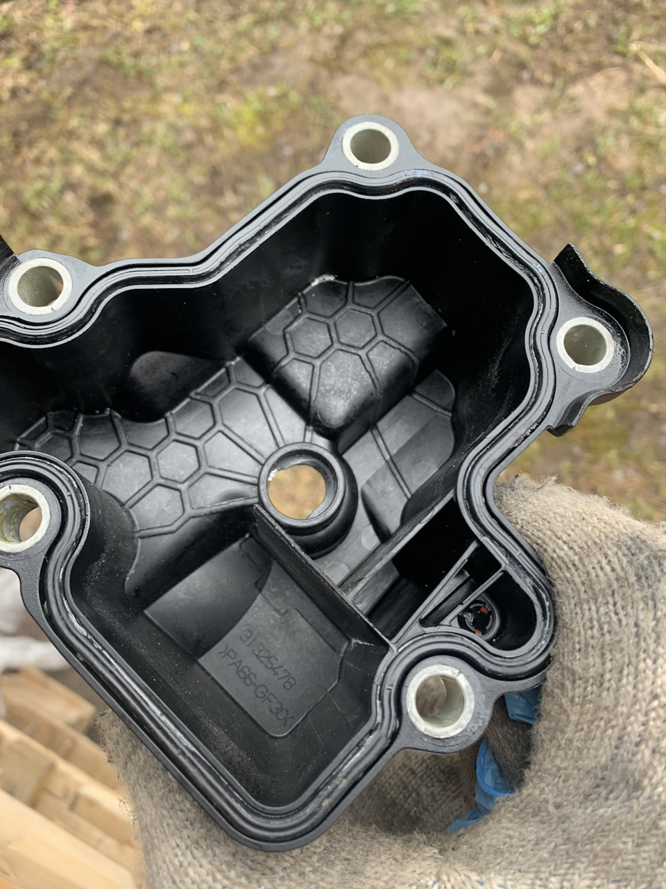 31325478 Крышка КПП S60 Volvo | Запчасти на DRIVE2