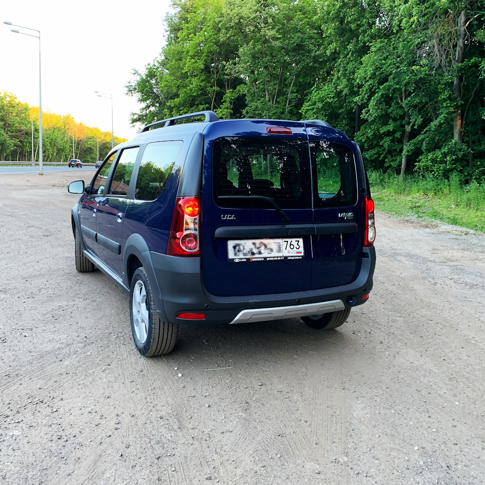 Мысли о подлокотнике 🤔 — Lada Largus Cross, 1,6 л, 2019 года | стайлинг | DRIVE2