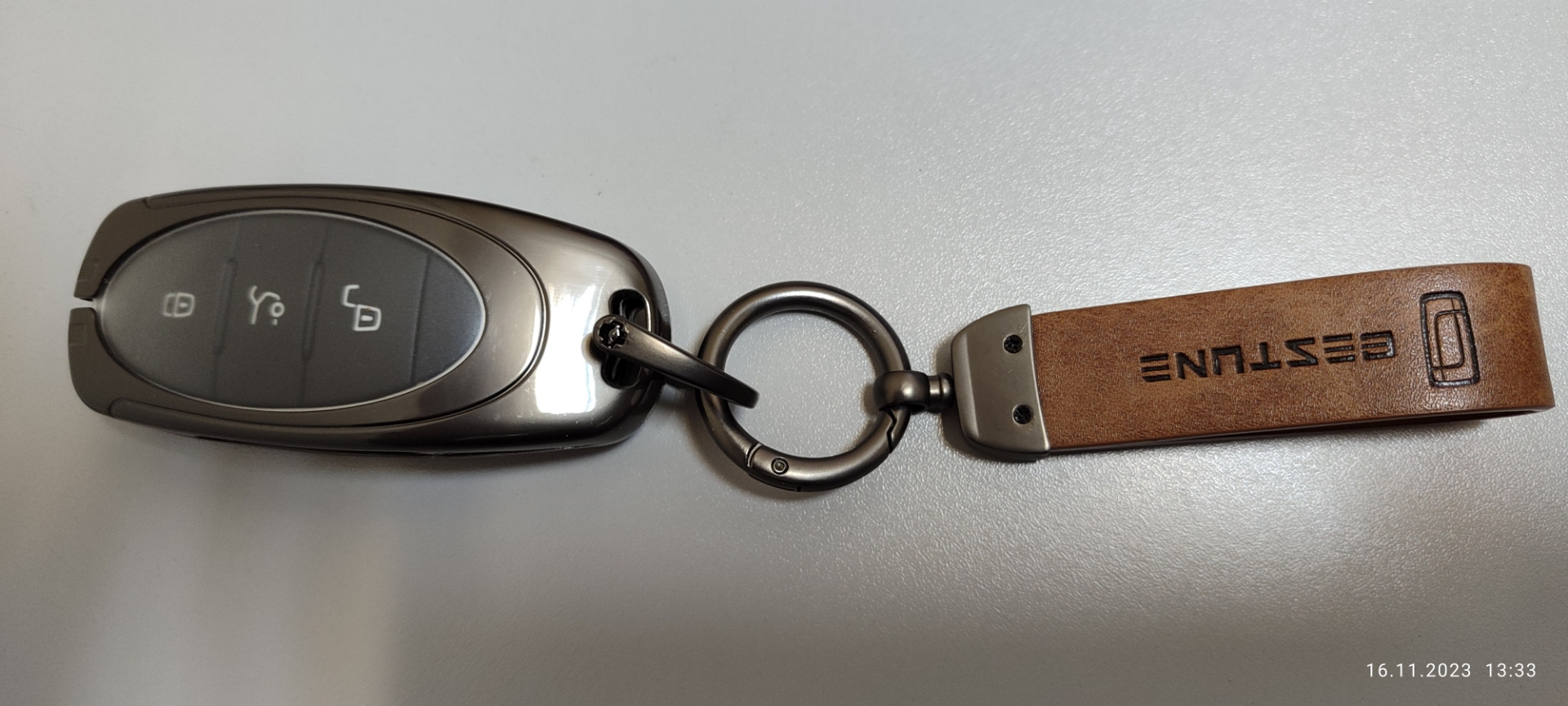 Чехол на ключ — FAW Bestune T99, 2 л, 2022 года | аксессуары | DRIVE2