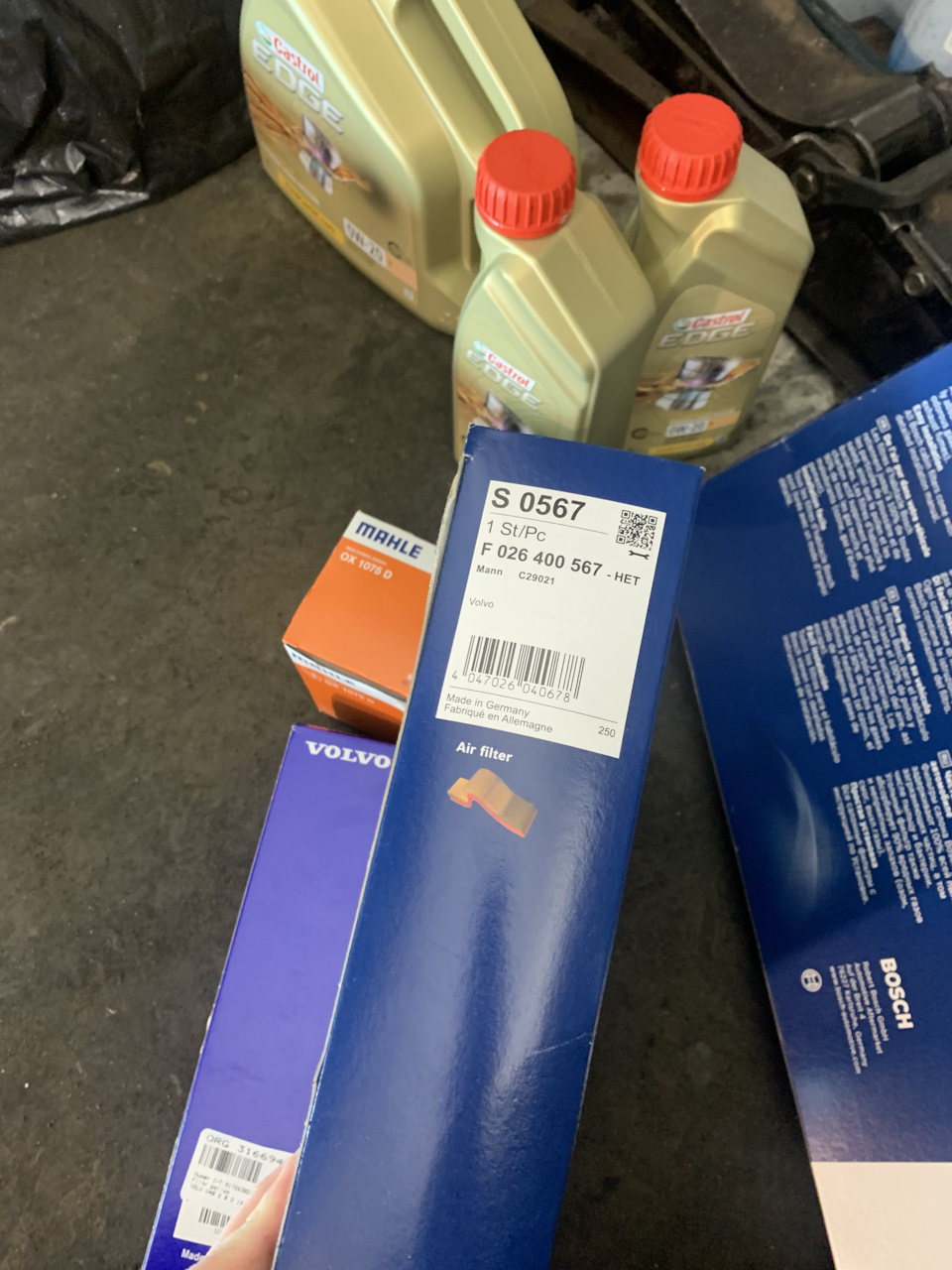 Первое ТО после покупки — Volvo V90 (2G), 2 л, 2018 года | плановое ТО ...