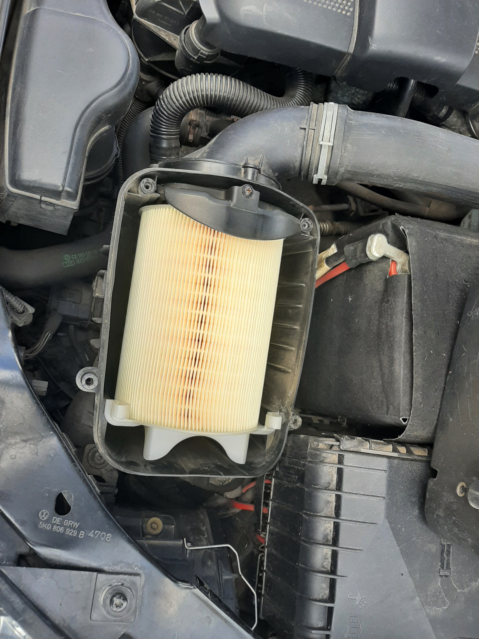 5K0806929B Соединительная распорка VAG | Запчасти на DRIVE2