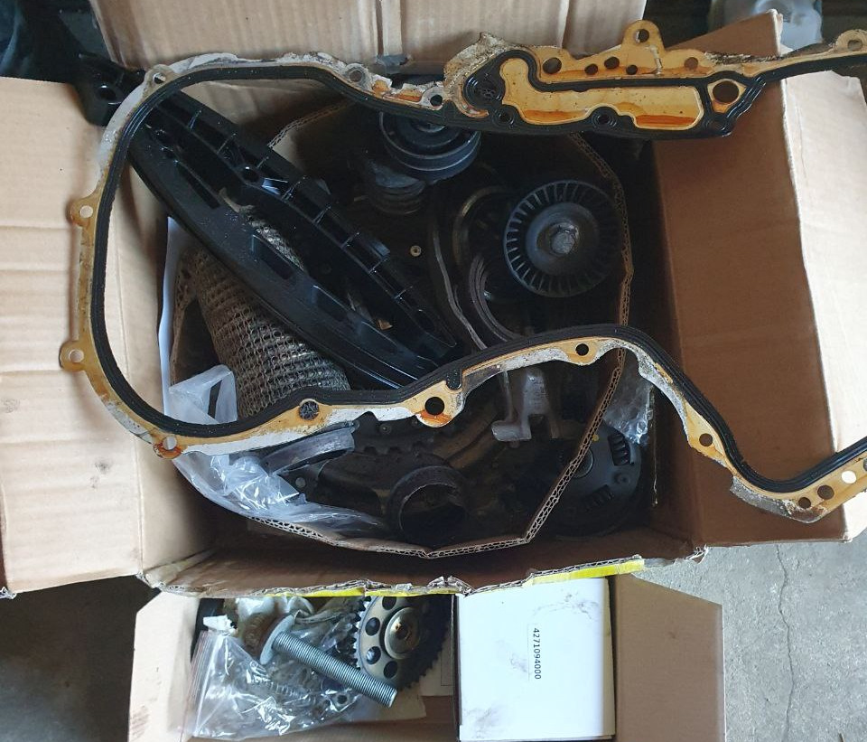 Обслужить и забыть #1 — Audi A1 (1G), 1,4 л, 2012 года | плановое ТО ...