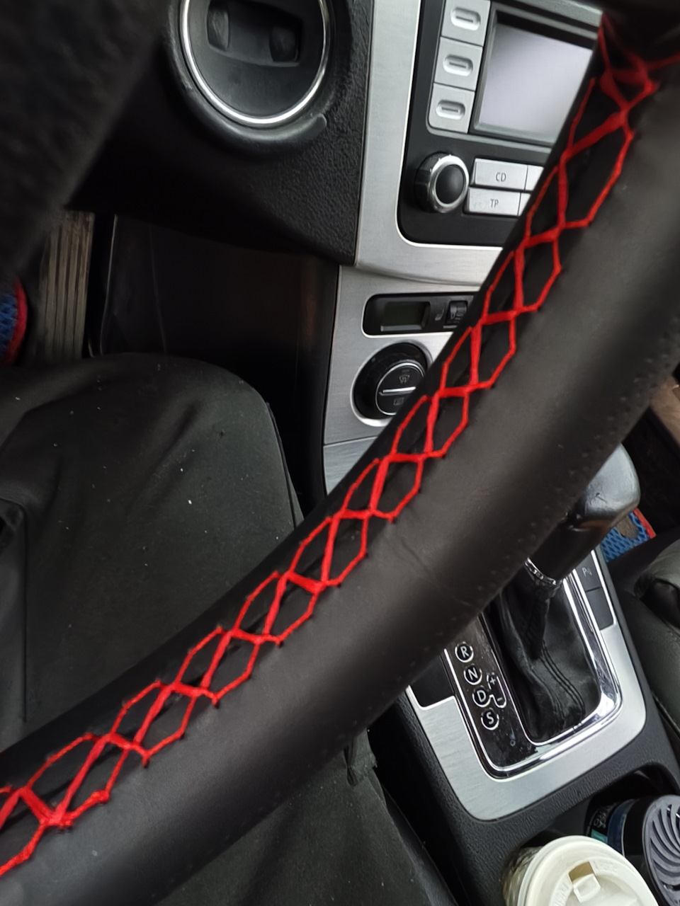 Чехол на руль 𝐏𝐚𝐬𝐬𝐚𝐭 𝐁6 — Volkswagen Passat B6, 1,8 л, 2008 года ...