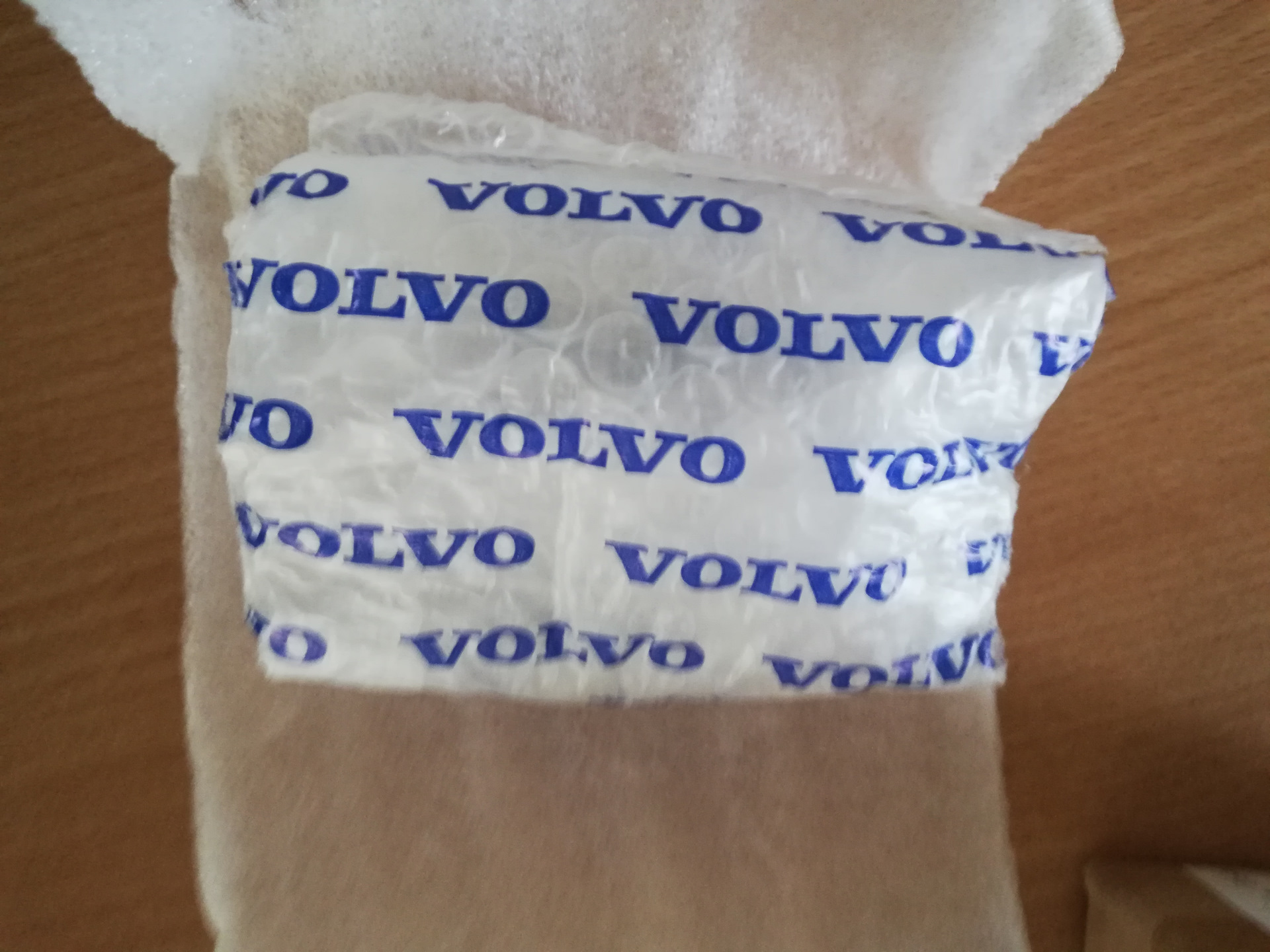 Камера заднево вида. — Volvo XC70 III, 2,4 л, 2011 года | своими руками ...