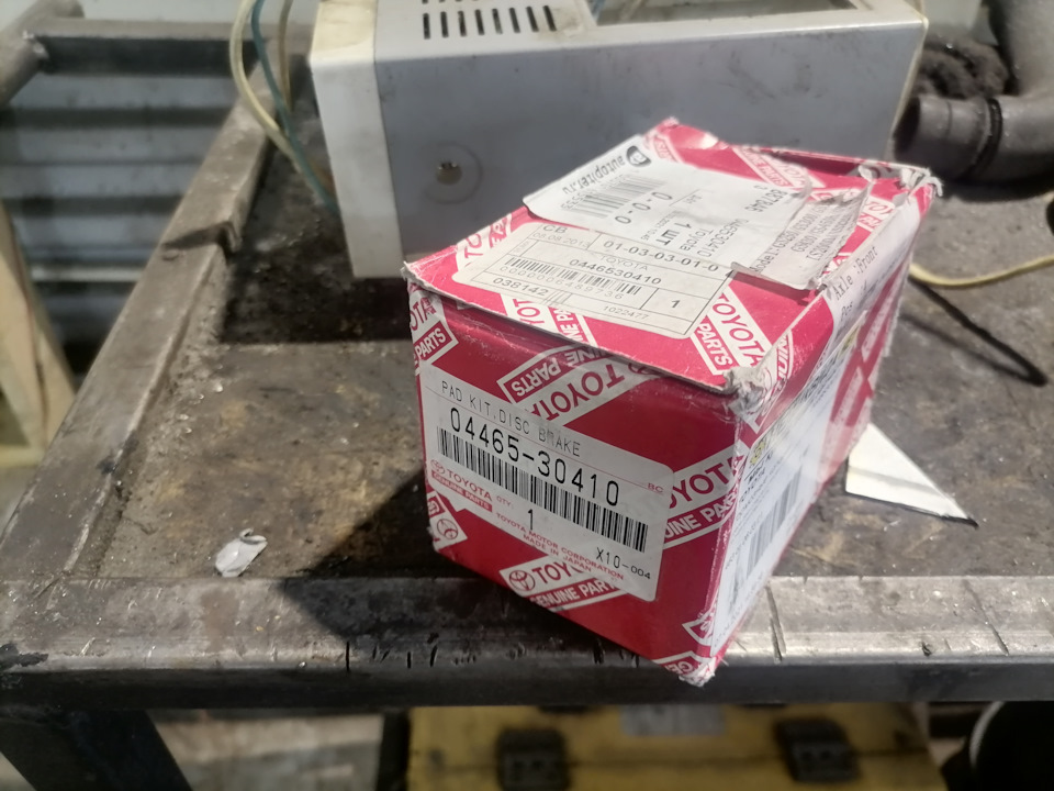 Тормозные колодки — Toyota Crown (S180), 3,5 л, 2006 года | плановое ТО ...