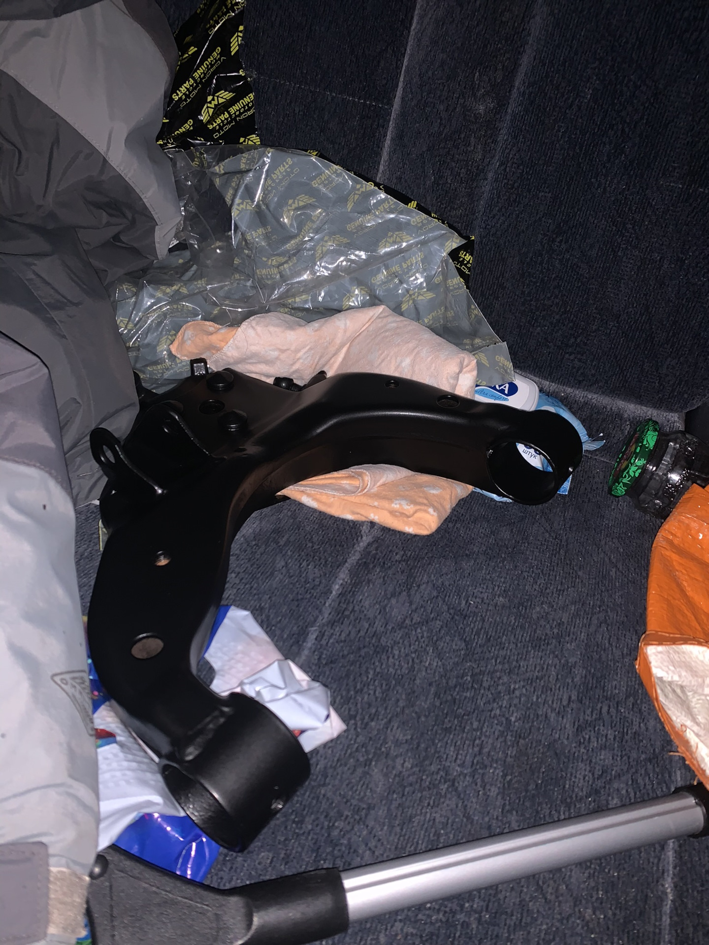 Рычаги и кулаки покраска, сборка — Toyota Land Cruiser Prado 90-series ...