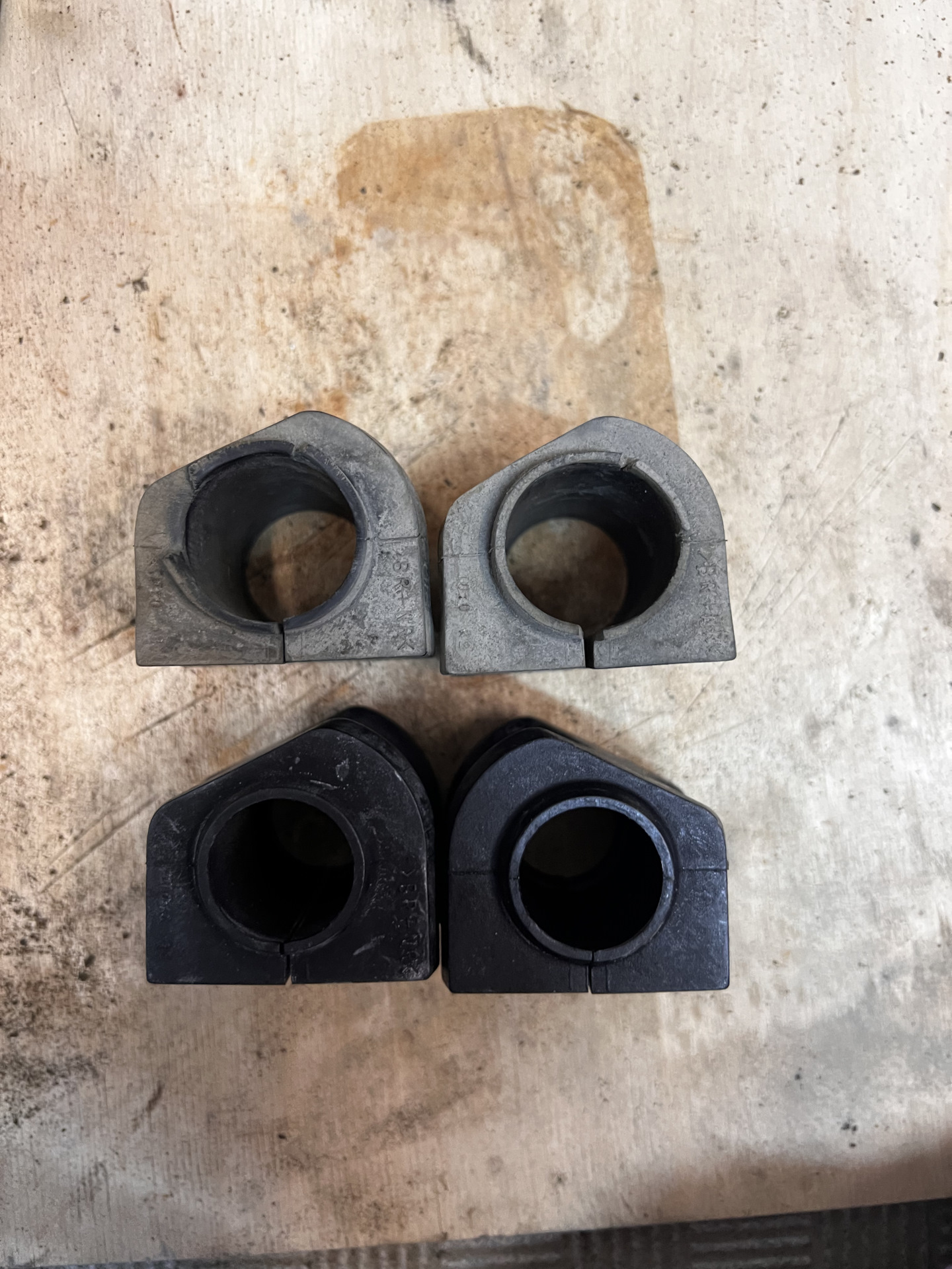 Замена втулок стабилизатор — Toyota Land Cruiser Prado 150-series, 4 л ...