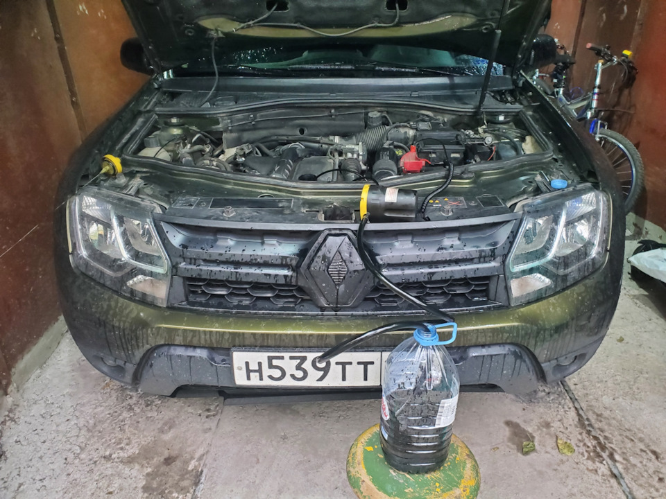 Промежуточная замена масла. — Renault Duster (1G), 1,5 л, 2017 года | плановое ТО | DRIVE2