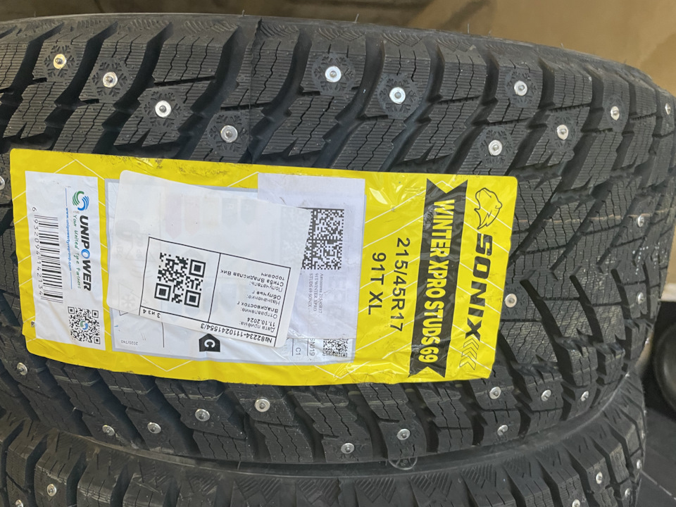 Новая резина sonix 215/45 r17 — Toyota Progres, 3 л, 1998 года | шины ...