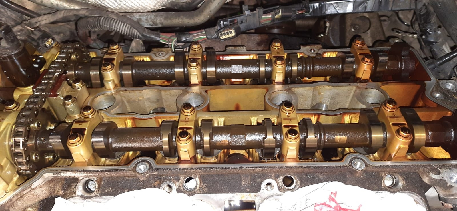 Переуплотнение передней крышки и прокладок клапанных Volvo v8 — Volvo ...