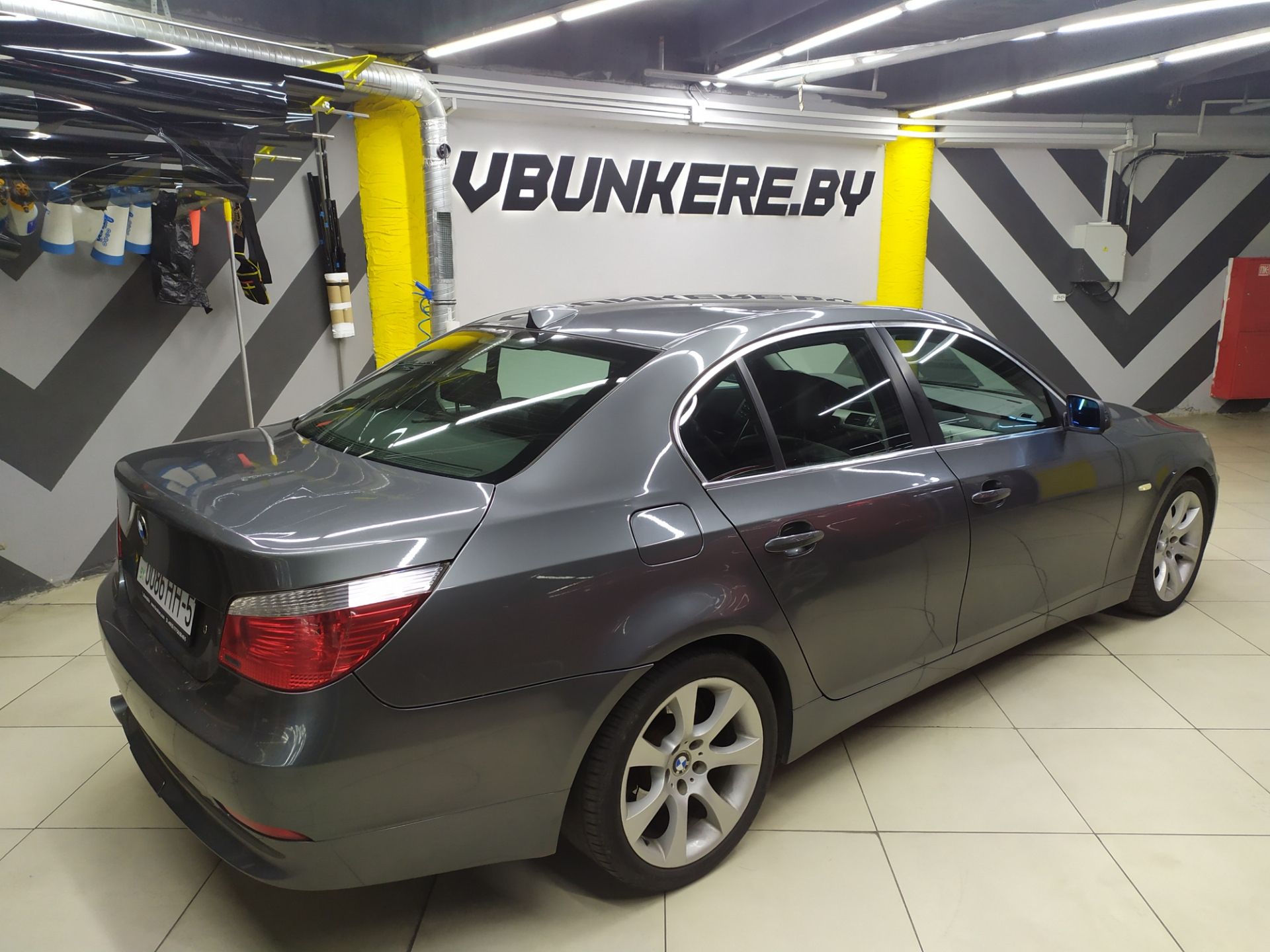 Стали красивее — BMW 5 series (E60), 2 л, 2006 года | стайлинг | DRIVE2