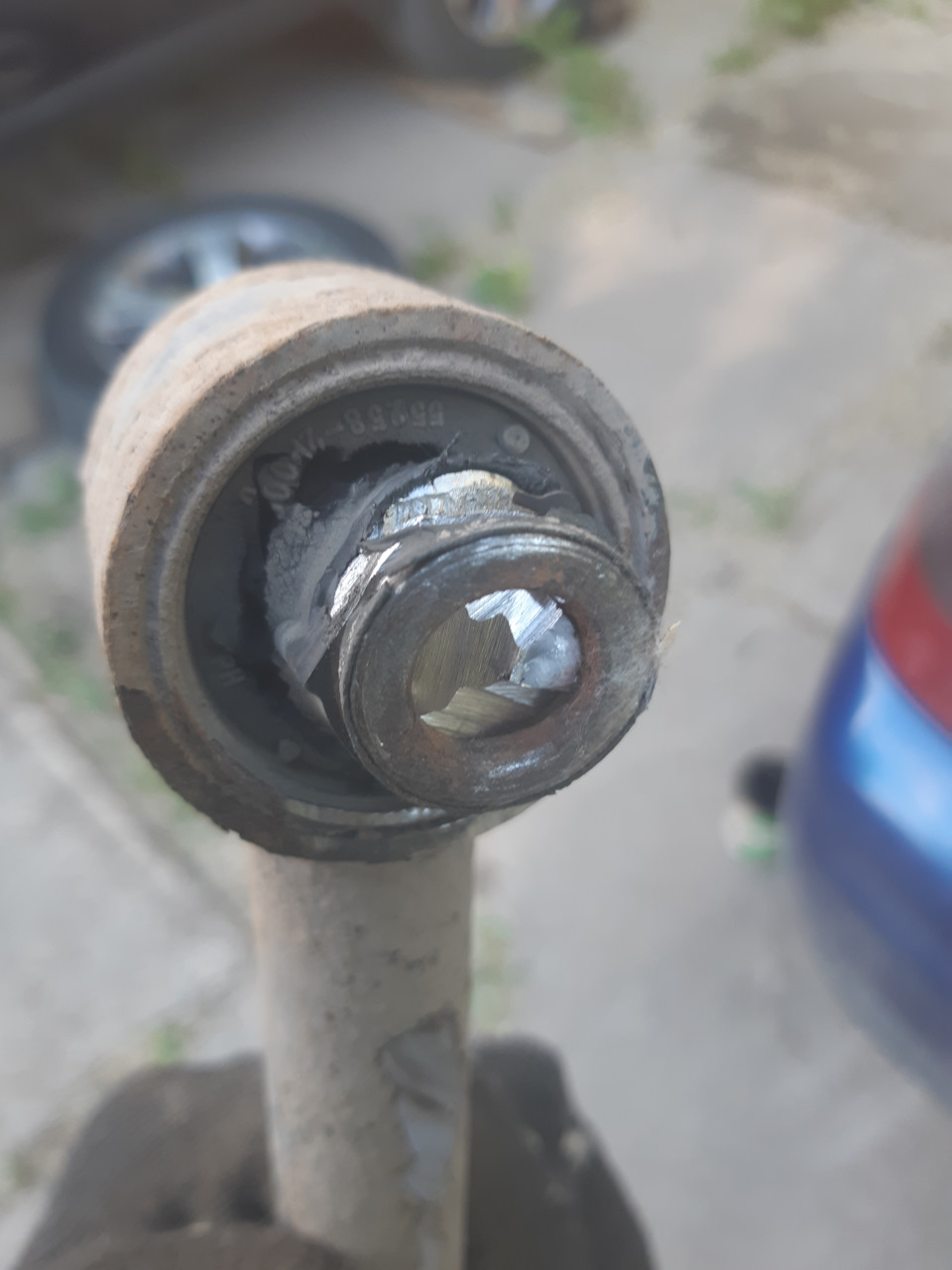 Замена передней шаровой и задних сайленблоков… — Hyundai Santa Fe (2G ...